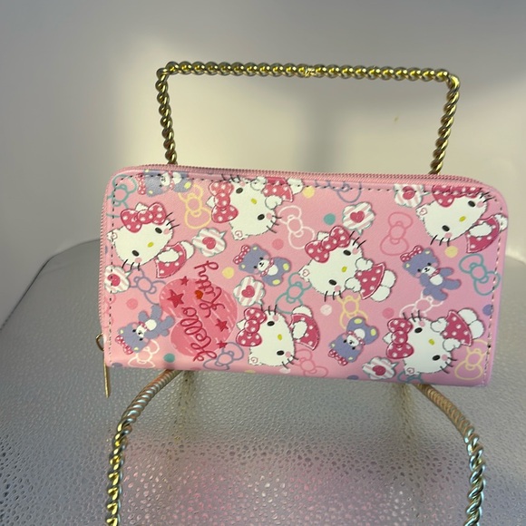 Hello Kitty | Bags | New Without Tags Hello Kitty Billfold Measurements ...